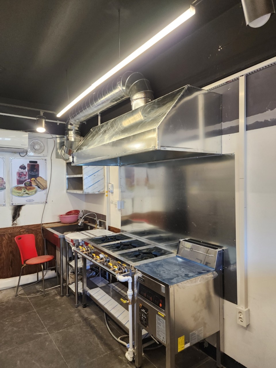 강릉시 배달전문 식당 닥트공사 > 시공사진-강원 | 도시가스 배관공사 · 덕트 시공 전문 - 강산이엔지